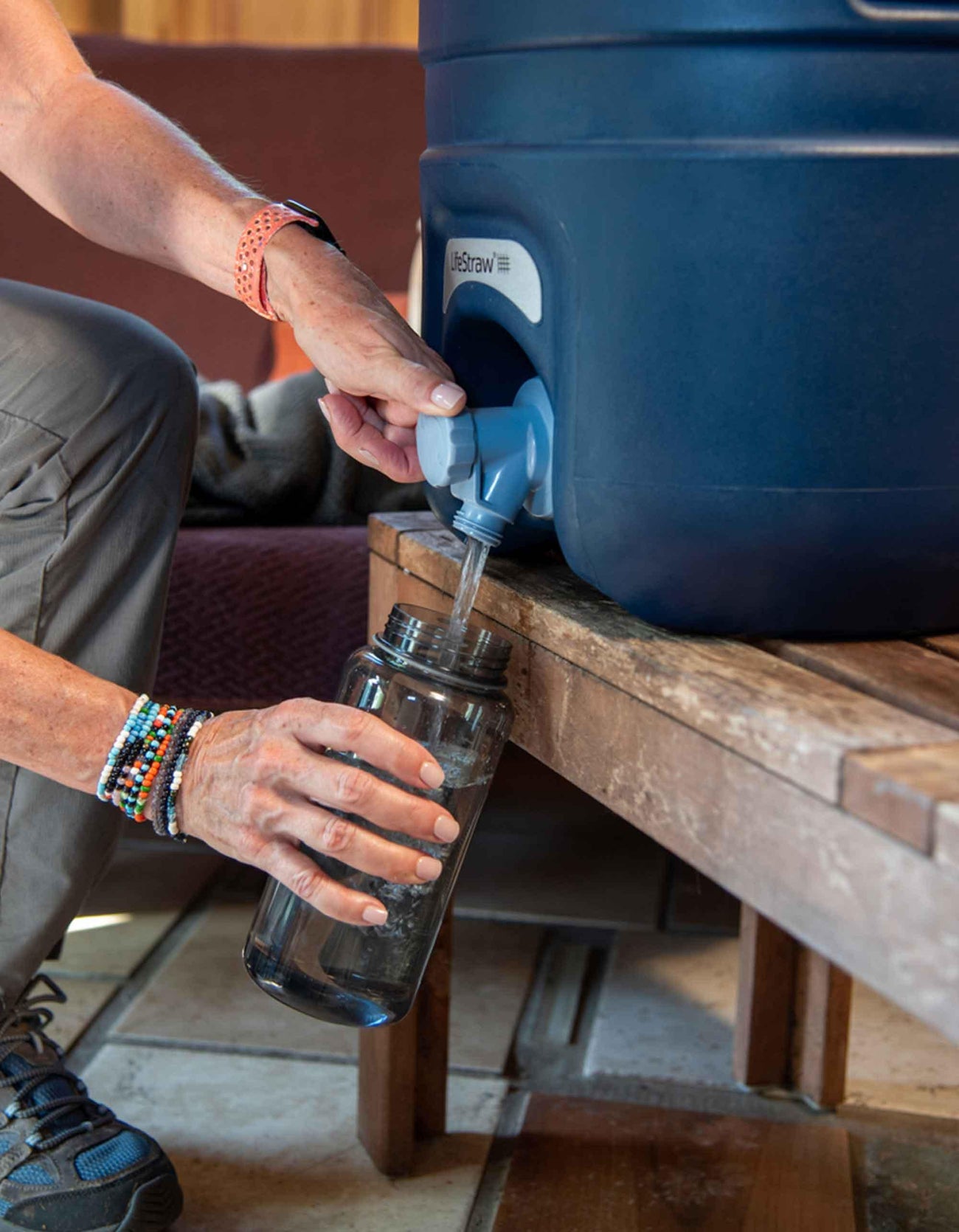 LifeStraw Escape Pressurized Water Purifier for Survival, Humanitarian ...